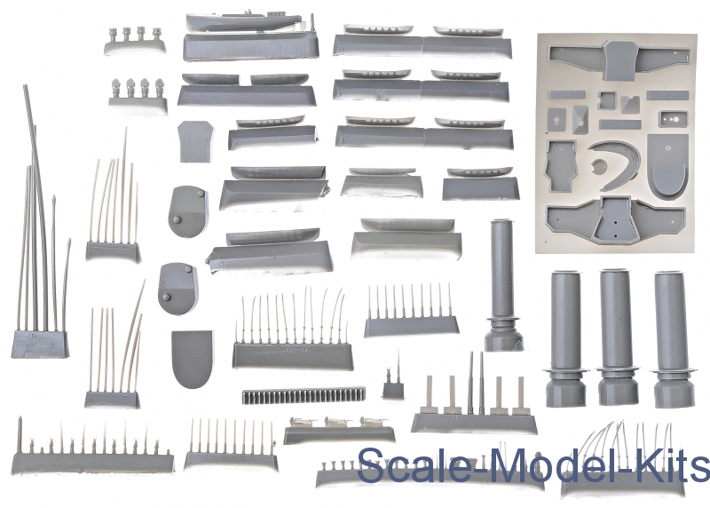 HMS Drake Armored Cruiser, 1903-Combrig plastic scale model kit in 1: ...