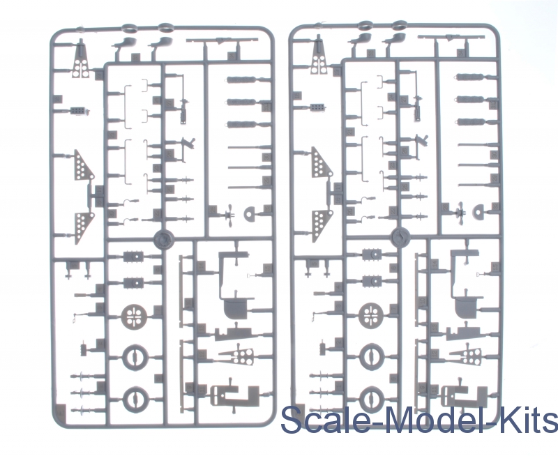 Hobby Boss - LCM-3 USN Vehicle Landing Craft - plastic scale model kit ...